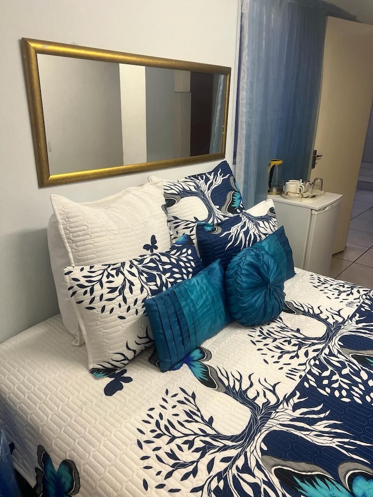 Triple T Guest House - Johannesburg