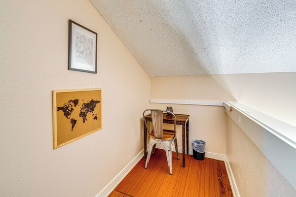 Lago Vista Golf Getaway W/ Decks + Pool Access! - Lakeway, TX