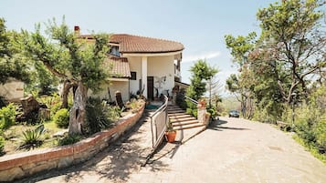 Fachada da propriedade