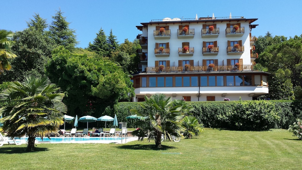 Hotel Diana - San Zeno di Montagna