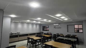 Pequeno-almoço continental diário incluído