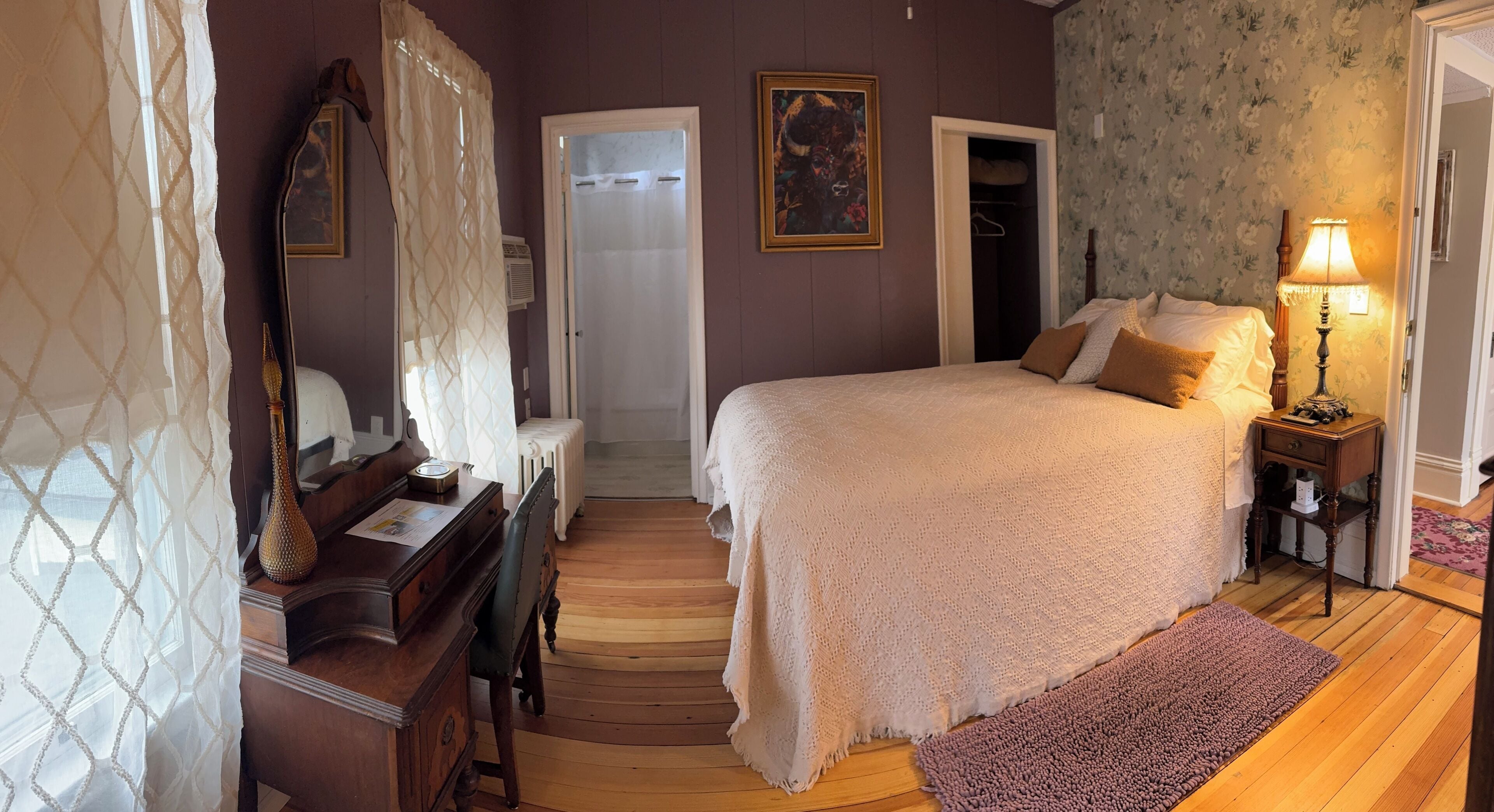 Quarto solteiro clássico, para não fumantes, banheiro privativo | Camas com colchões pillow-top, individualmente decorados