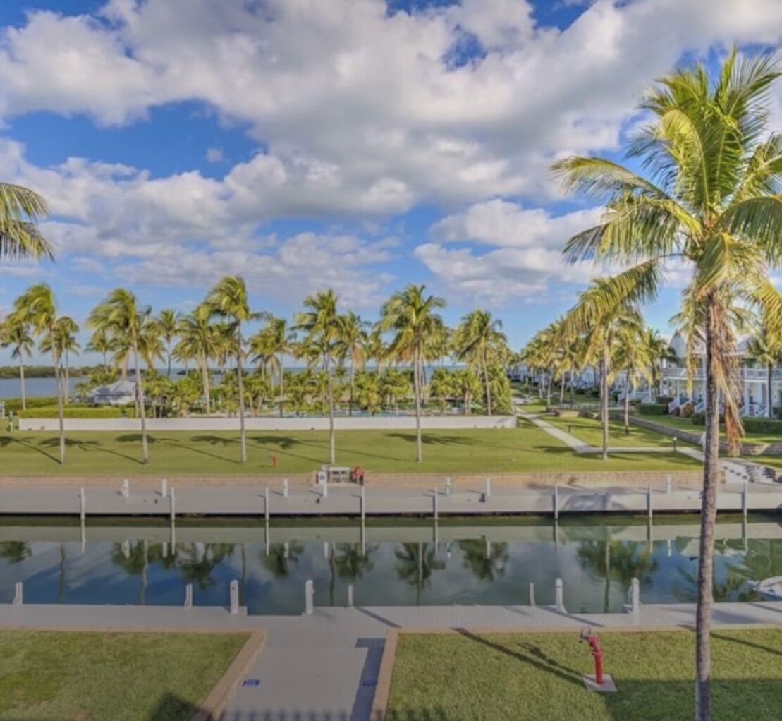 Marathon,FL-Indigo Reef #20 RECENTLY UPDATED-LUXURY Villa-waterfront ...