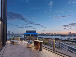 Suíte premium, 1 cama King | Vista do quarto