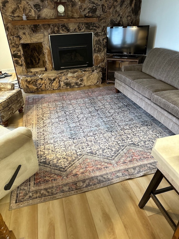 The Pool House- Lots Of Sleeping Space. Great Location! - North Dakota