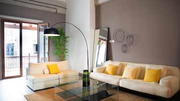 Loft (J5 Sencillo) | Sala de estar | Televisor LED de 50 polegadas com canais digitais, Netflix