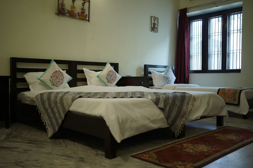 4 Bedroom Private Villa In City Center. - Jaipur