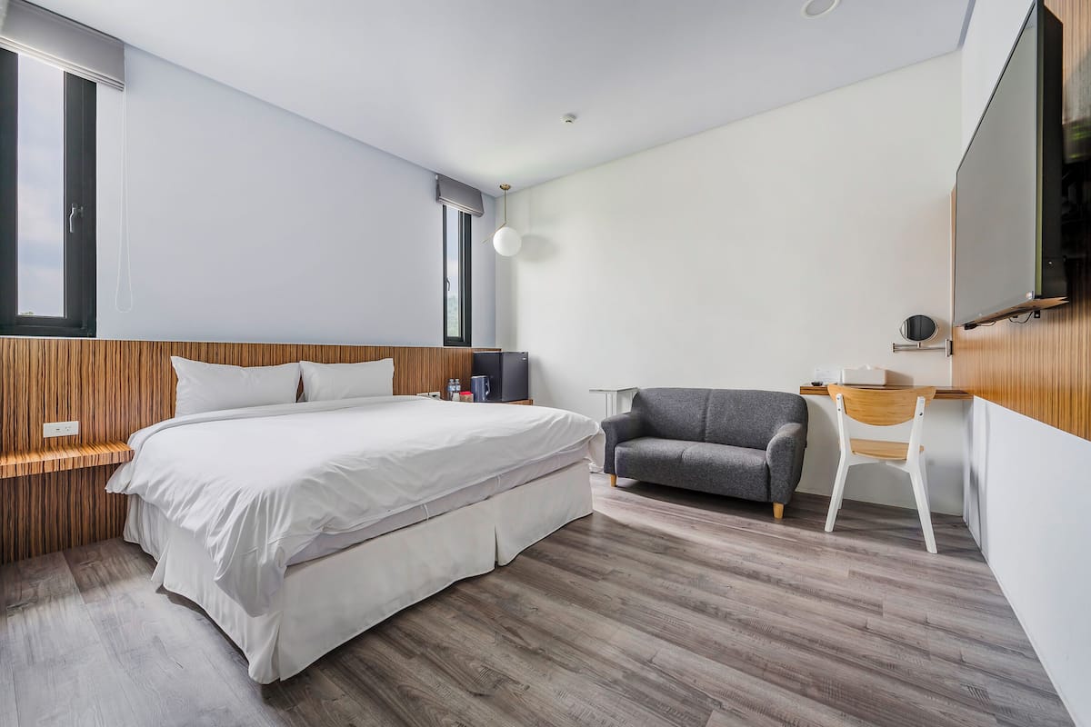 Quarto Duplo Deluxe | Cortinas/cortinados opacos, Wi-fi grátis, roupa de cama fornecida
