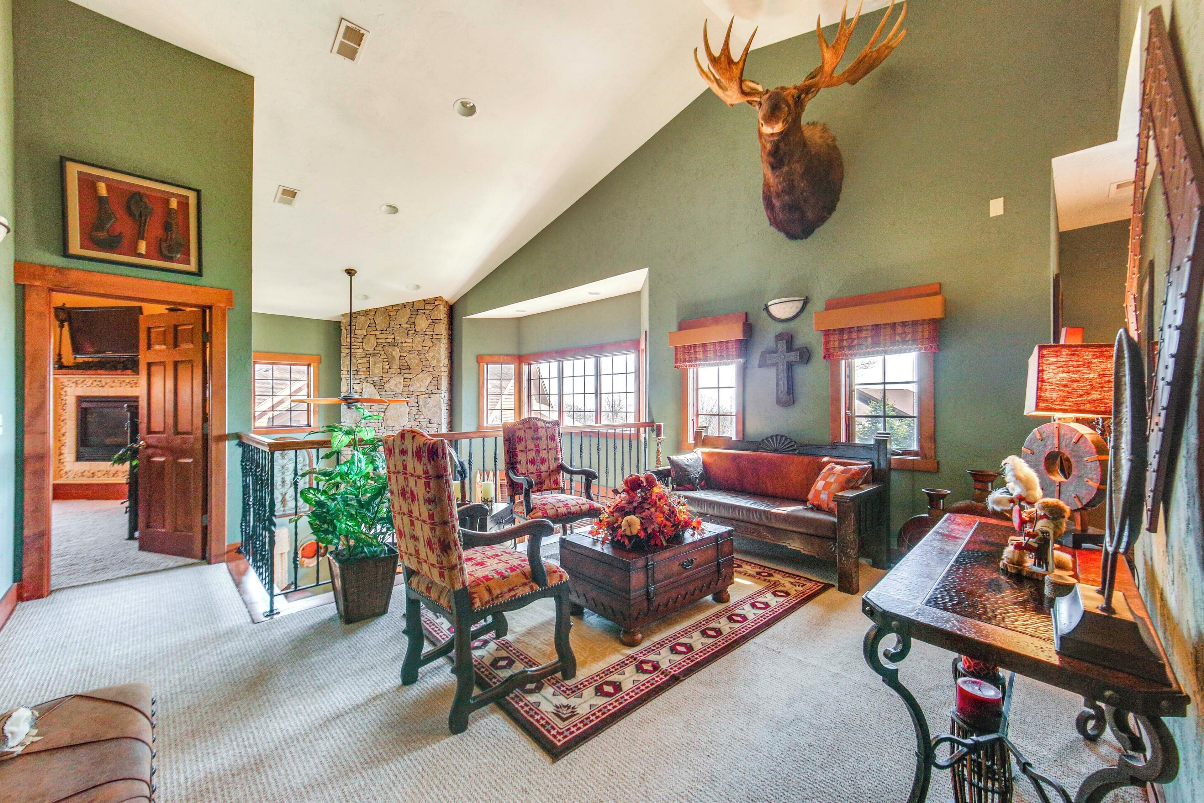 Seven Springs Resort Home: Theater Room & Grill - Pennsylvania