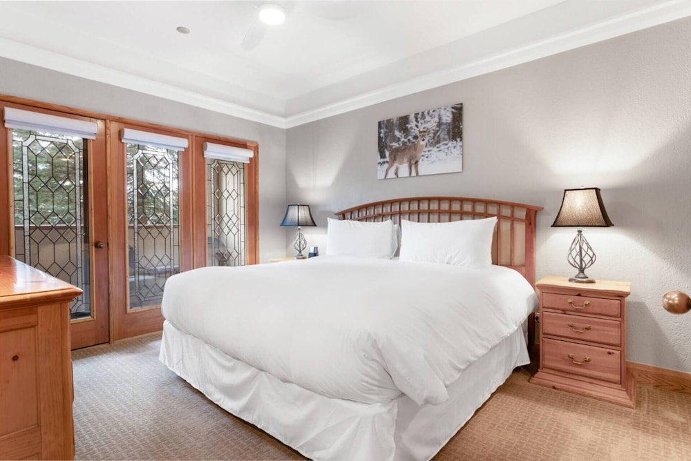 Have A Memorable Summer At The Charter! The Amenities, Location, Can't Be Beat - Beaver Creek, CO