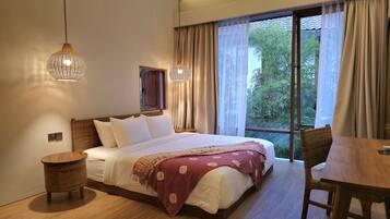 Cofres nos quartos, individualmente decorados