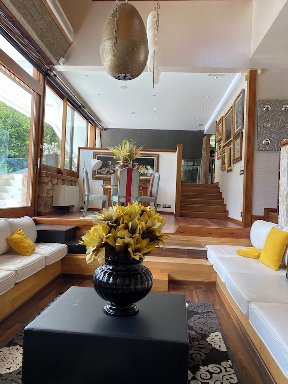 Vigo Arlington Real Estate - Vigo