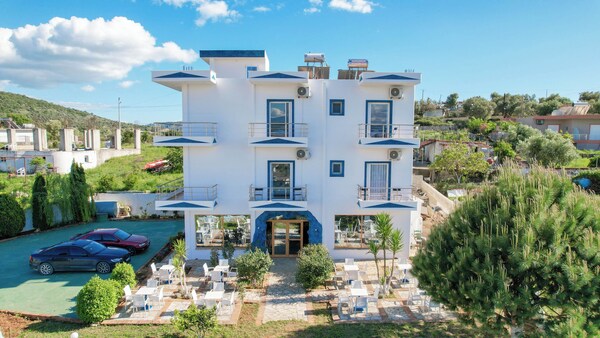 Antica Ksamil - Corfou