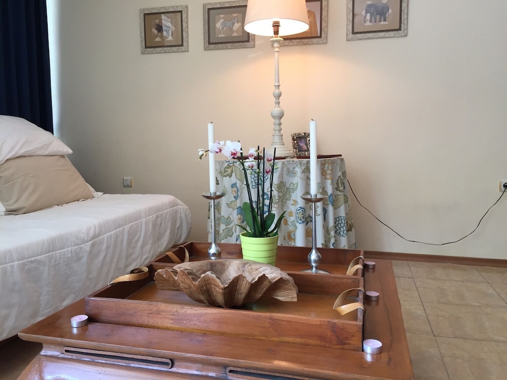 Two-room Sea Apartment 150 From The Sea - Nesebyr