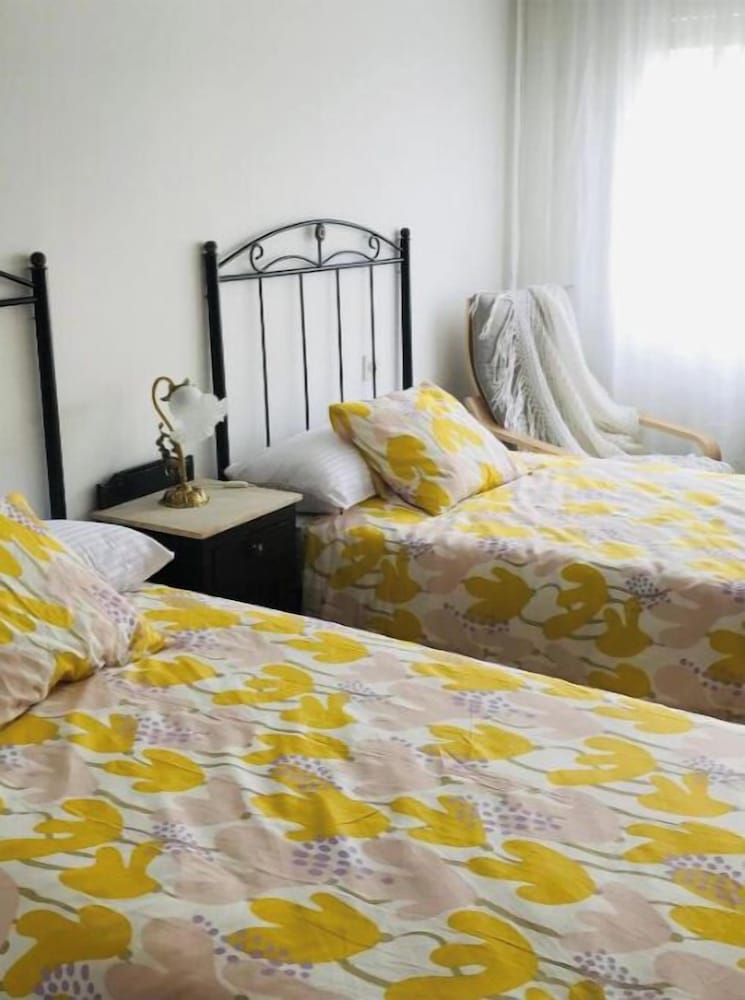 Casa Con Terraza Y Jardín Al Lado Del Camino De Santiago (Se Admiten Mascotas) - Mellid