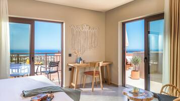 Suíte, banheira de imersão, vista para o mar | Cofres nos quartos, quartos à prova de som, Wi-Fi de cortesia