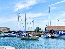 Casa | Vista para a água