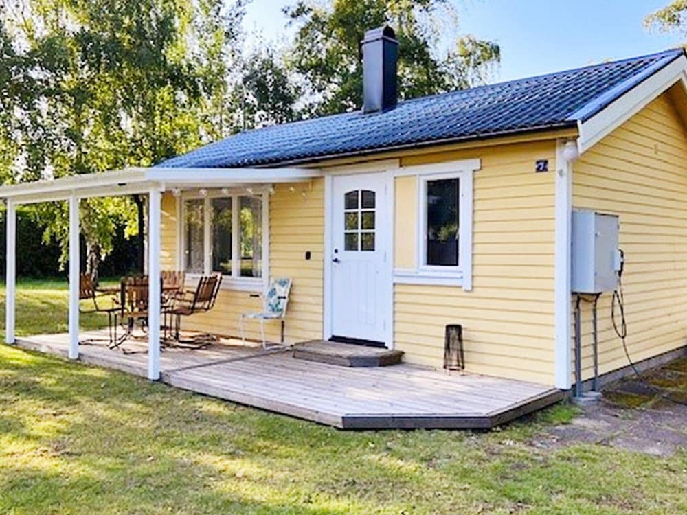 6 Person Holiday Home In Mellbystrand - Mellbystrand