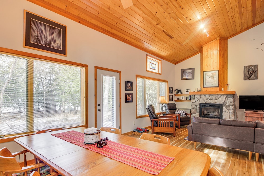 Family Cabin W/ Private Dock On Caribou Lake! - Cascade River State Park, Lutsen
