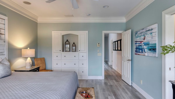 Crabline Getaway By Avantstay Private Pool + Hot Tub Easy Beach Access - Hilton Head Island, SC