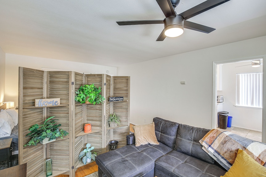 2 Mi To Ocean! Executive-style Oasis In Long Beach - Long Beach, CA