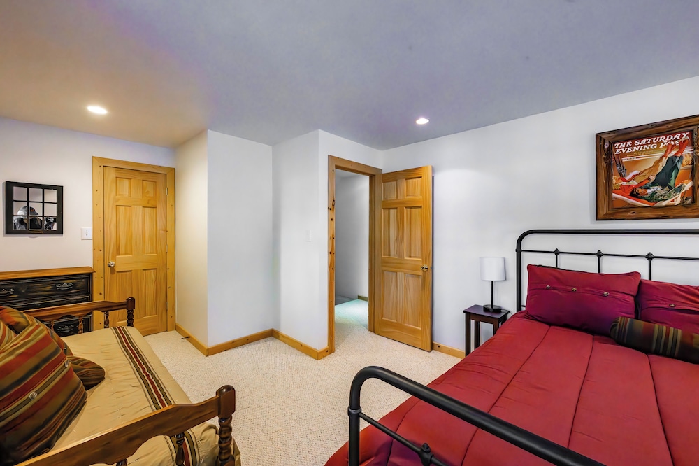 Mountain Retreat, Nestled In The Woods Just A Short Drive From The Ski Resort. - Eagle Nest, NM
