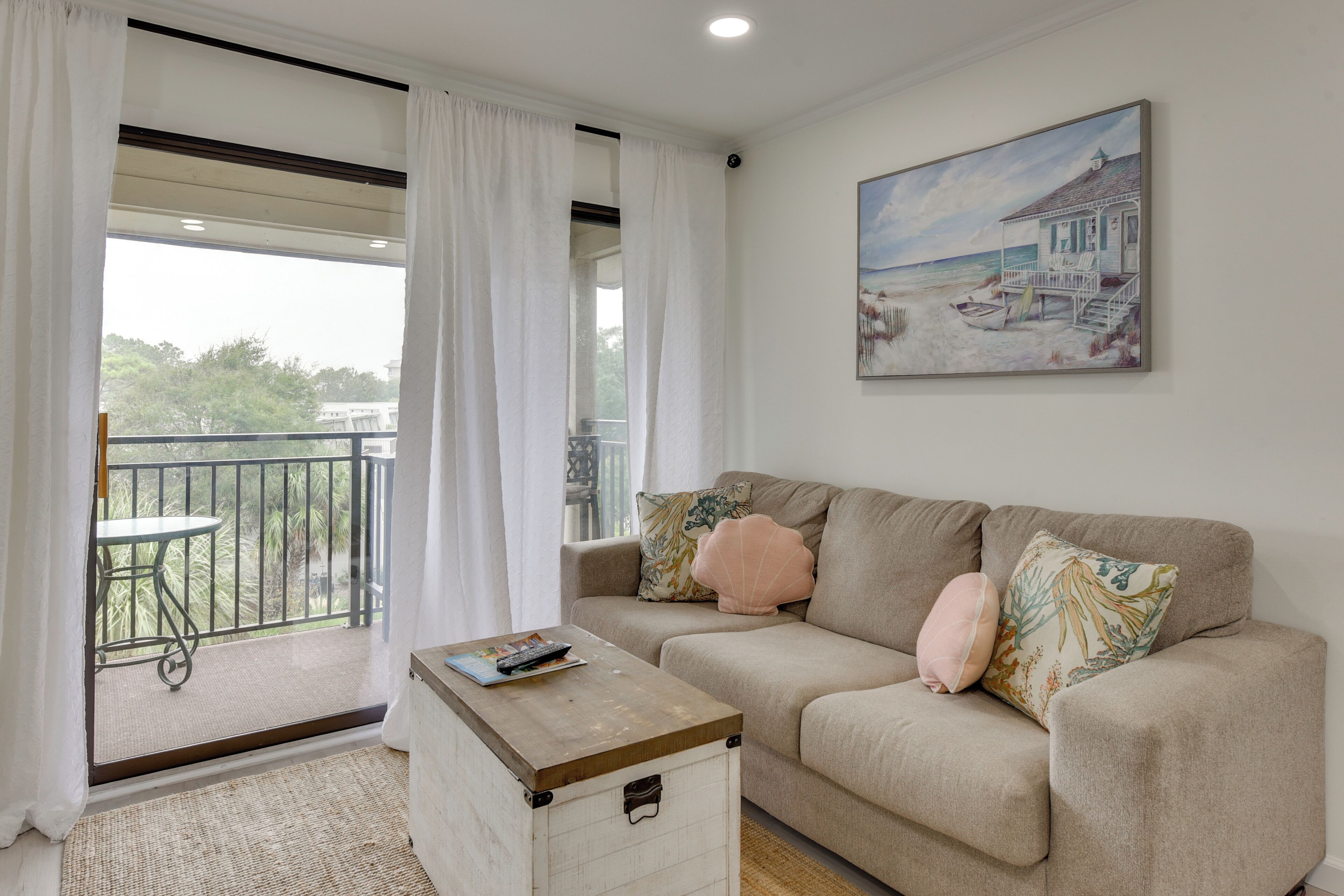 Pool Access! Oceanfront Hilton Head Island Condo - Hilton Head Island, SC