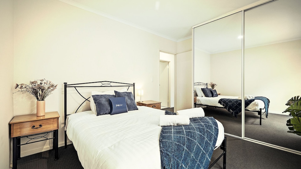 2 Br Apartment In Melbourne Street - North Adelaide - Walkerville