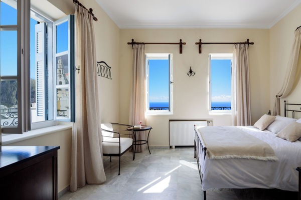 Quarto superior, vista para o mar | Wi-Fi de cortesia, roupa de cama
