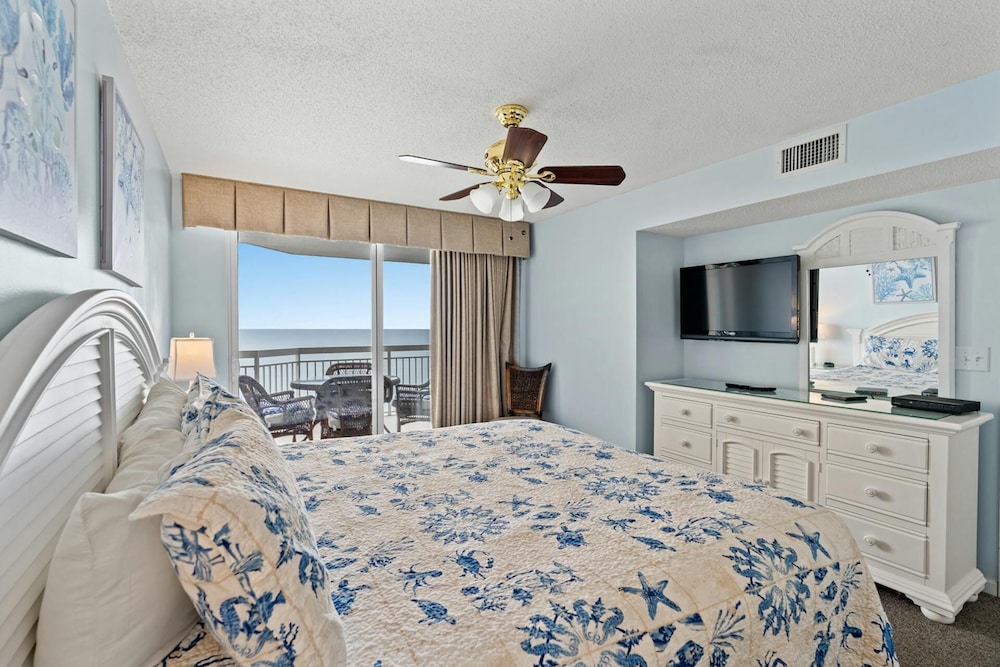 Nautical Oceanfront Condo, Indoor Pool, Lazy River | Crescent Shores ...