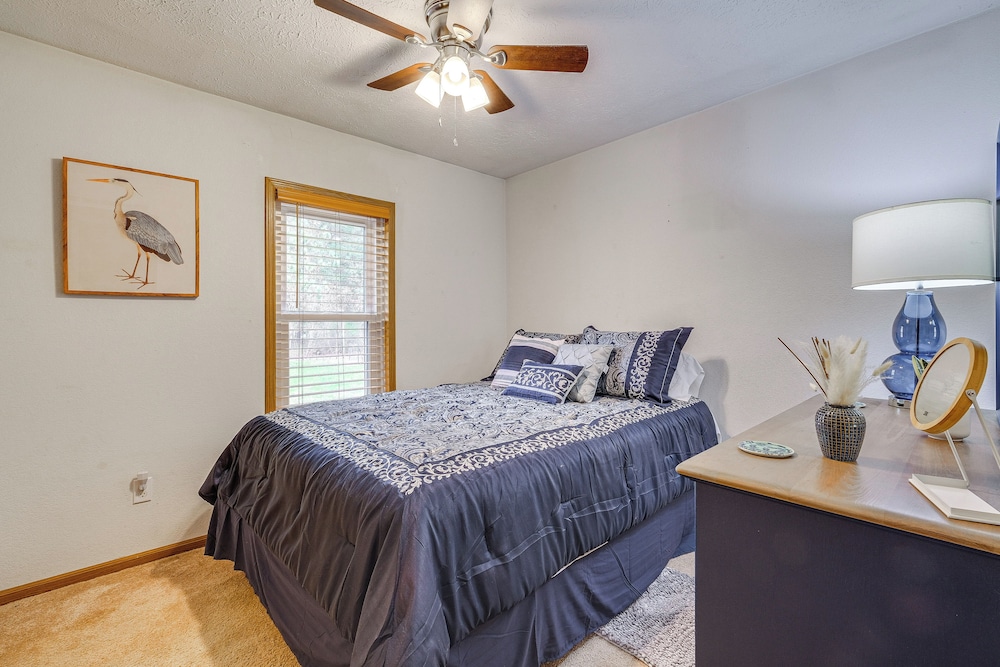 Dog-friendly Michigan Home W/ Deck & Fire Pit! - Torch Lake, MI