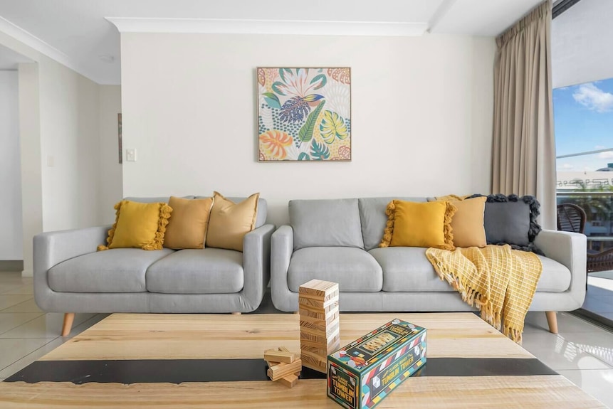 City Lights Experience The Best Of Cairns - Cairns Convention Centre