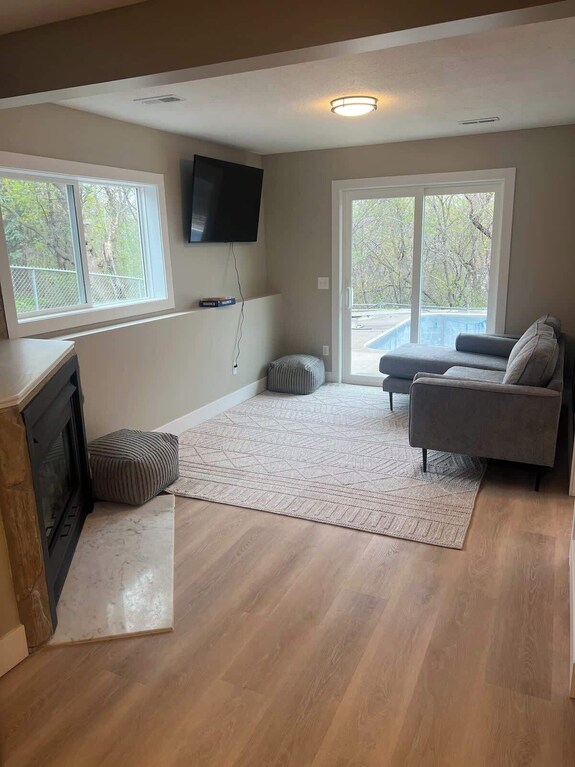 Newly Remodeled Mil Suite-long&short Term Ok - Lakeville, MN