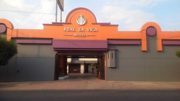 Real La Viga Motel - 