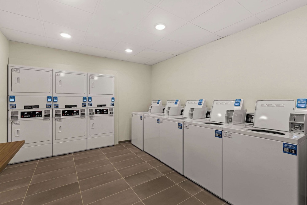 Everhome Suites Bozeman - Bozeman, MT