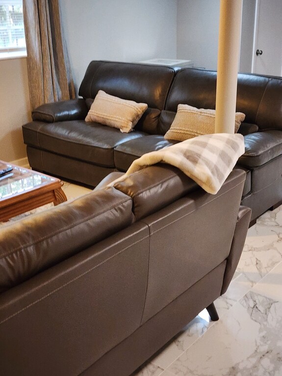 Cozy, Beautiful Apartment With Lots Of Amenities! 3 Miles From Downtown Fun! - Columbus, GA