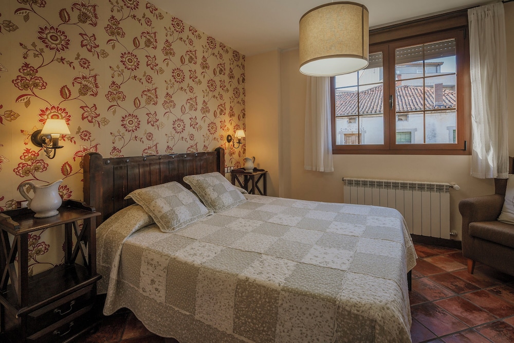 Apartamento 'Entrada Rio Lobos Grande' Con Vistas A La Montaña, Terraza Privada Y Wi-fi - San Leonardo de Yagüe