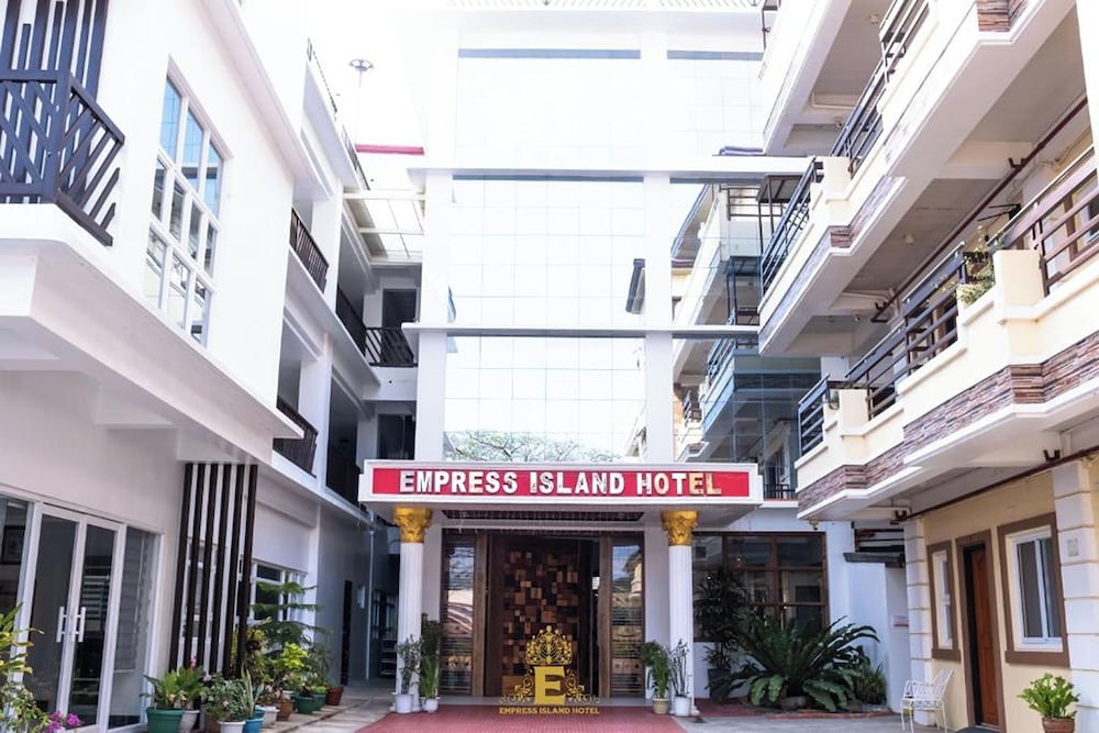 Empress Island Hotel - Alaminos