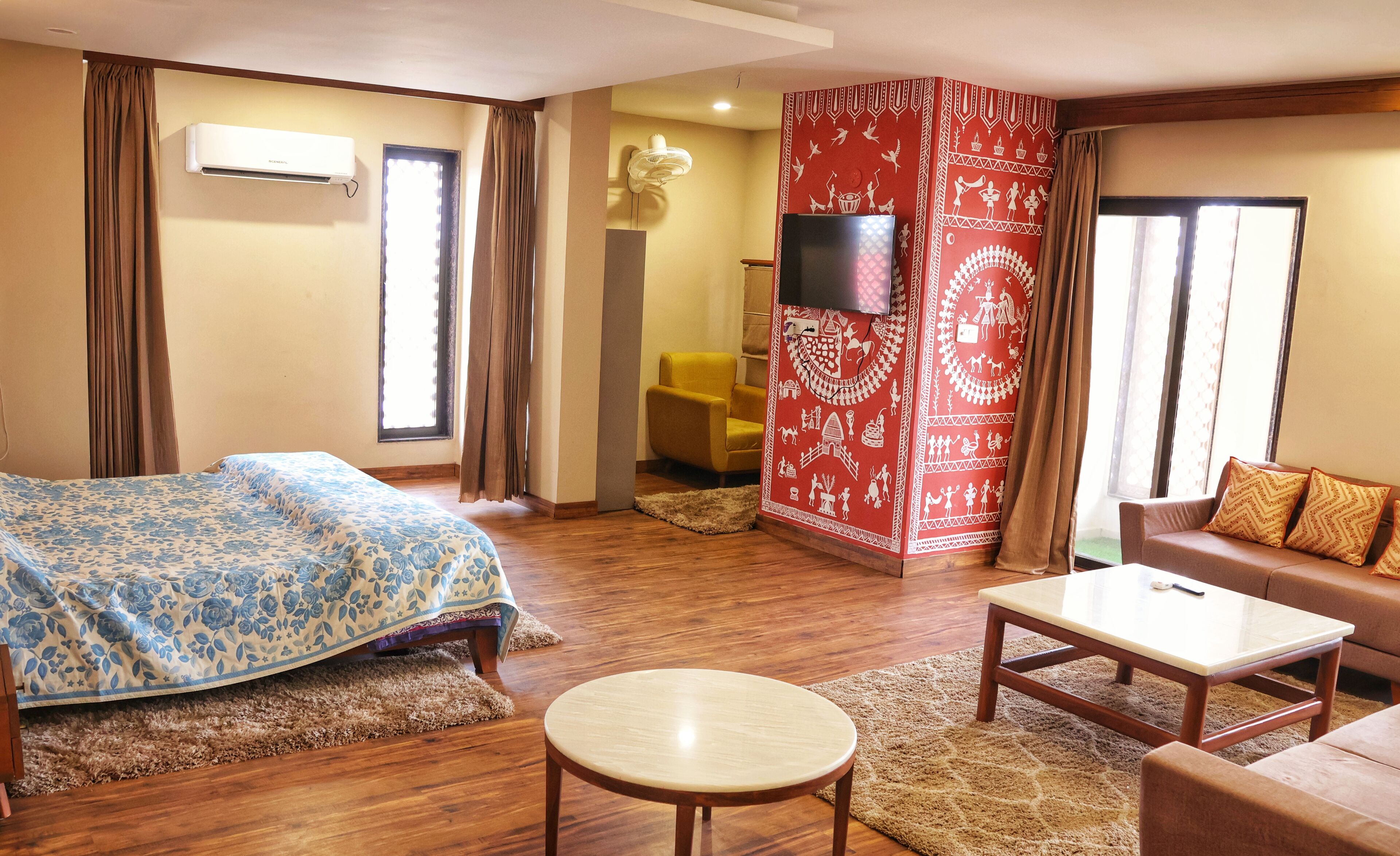 Quarto Presidencial | Roupa de alta qualidade, Wi-fi grátis, roupa de cama fornecida 