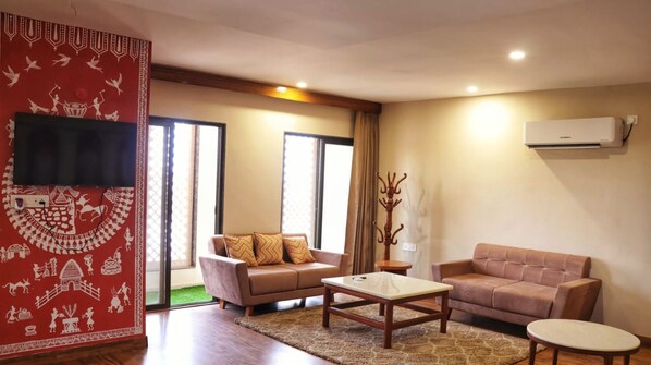 Quarto Presidencial | Roupa de alta qualidade, Wi-fi grátis, roupa de cama fornecida