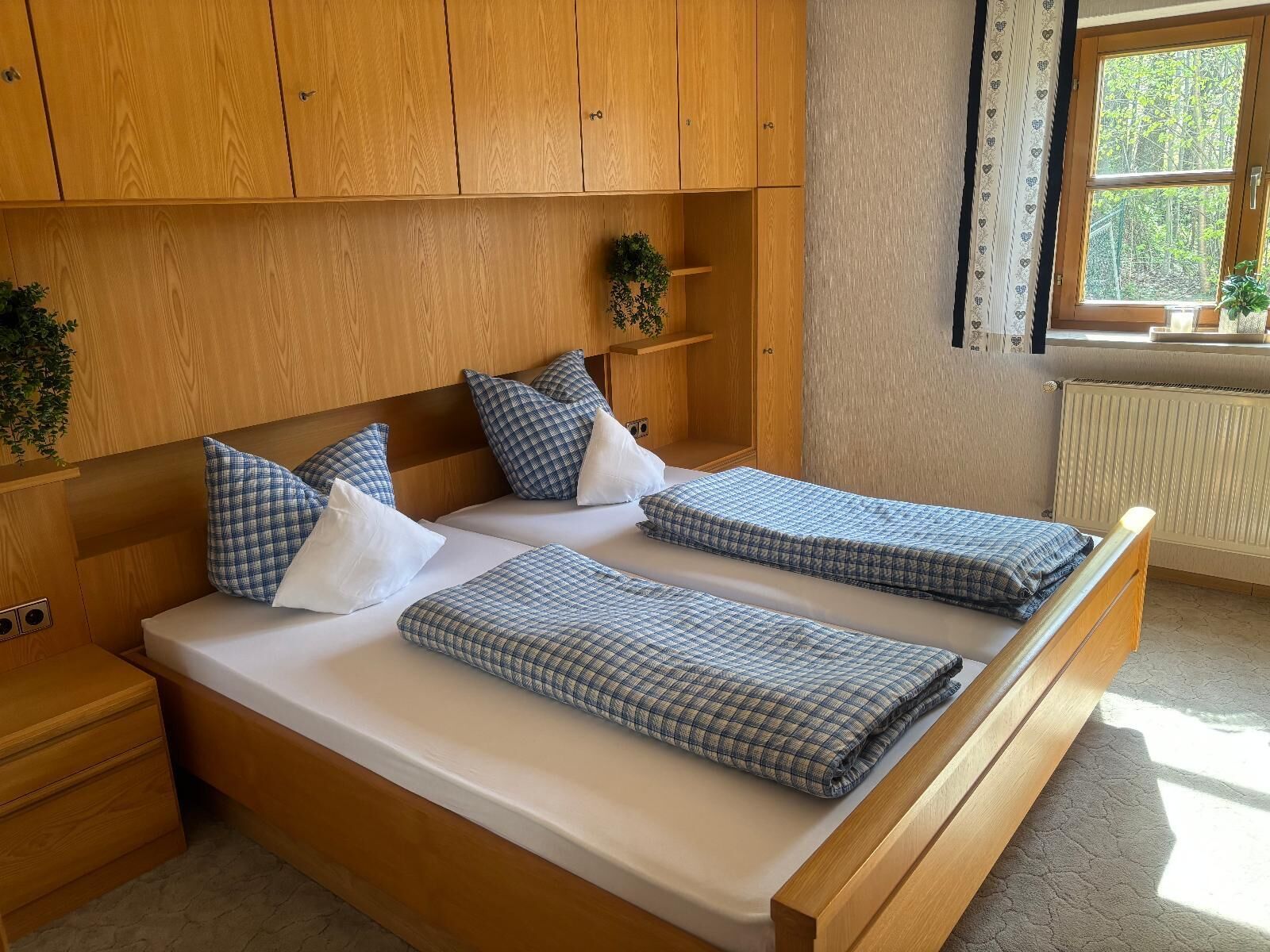 Großzügig Geschnittene Ferienwohnung Kraft - Furth im Wald