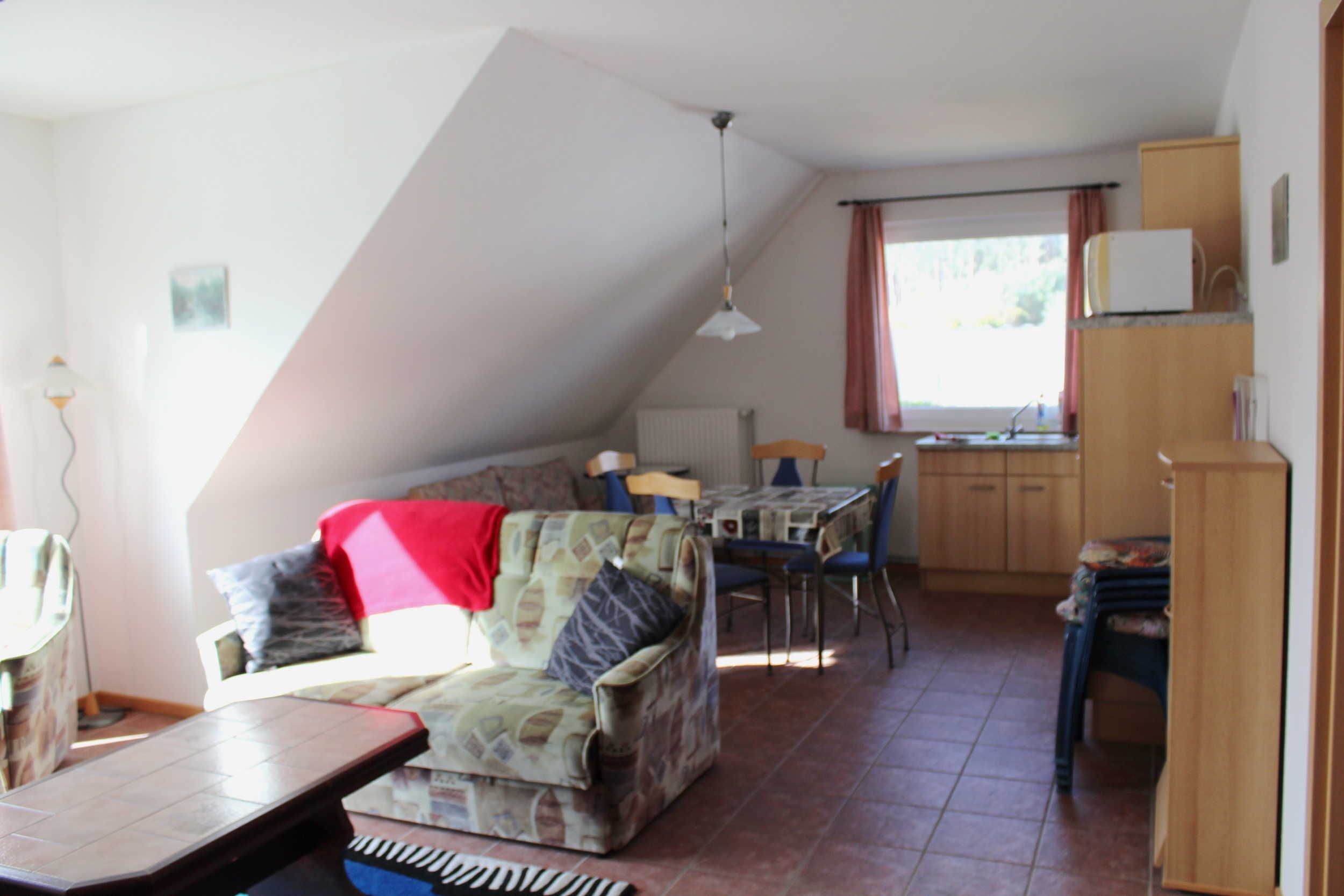 Haus 3 Fewo 2 Oben Rechts - Ferienwohnungen Familie Piel - Lütow