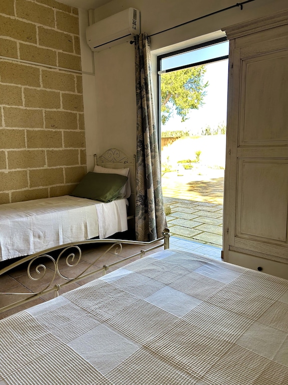 Villa With Pool Surrounded By Olive Trees In Salento - Manduria