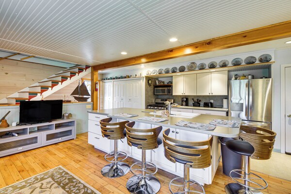 Historic Friendship Boat House Near Back River! - Maine