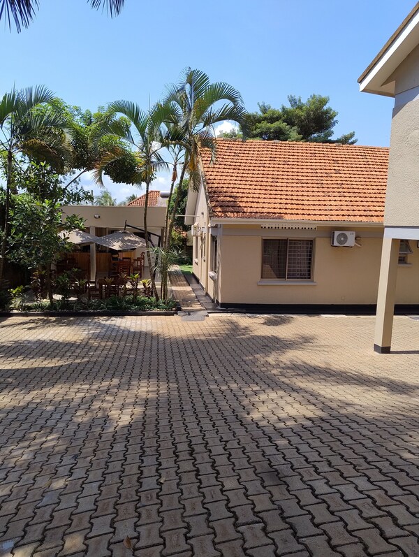 Ska The Boutique B&b - Kampala