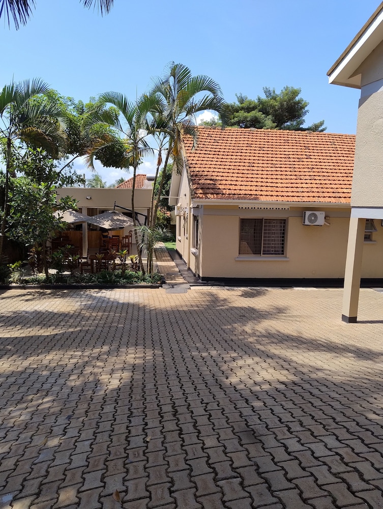 Ska The Boutique B&b - Kampala