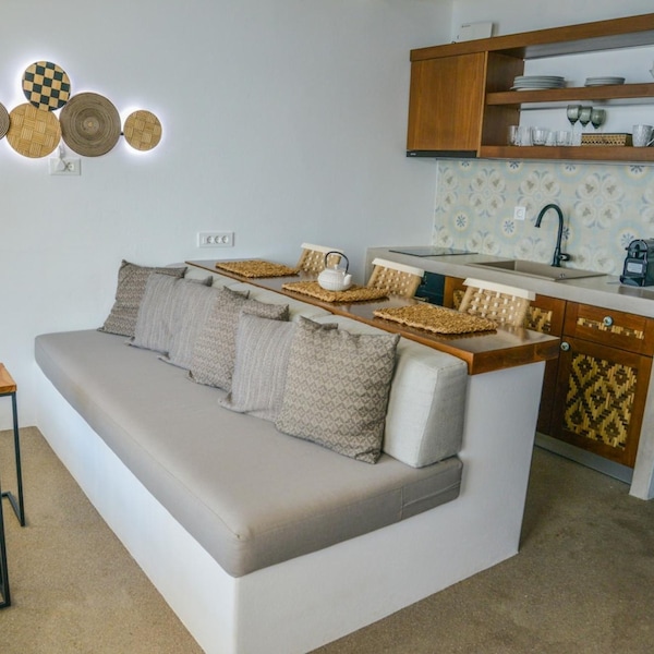 Honeymoon Klima Suite - Milos