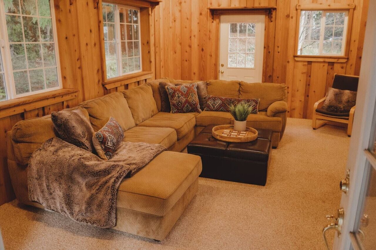 Olympic Holiday Treehaus - Port Angeles, Washington