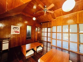 Pequeno-almoço inspirado na cozinha local diário incluído 