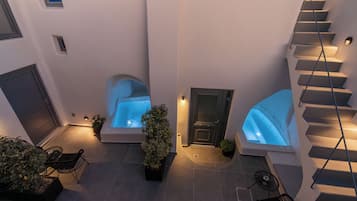 King Suite with Spa bath | Terraço/pátio interior